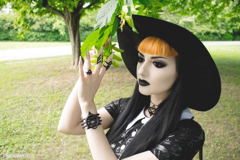 Interview with Obsidian Kerttu - Altvenger Magazine