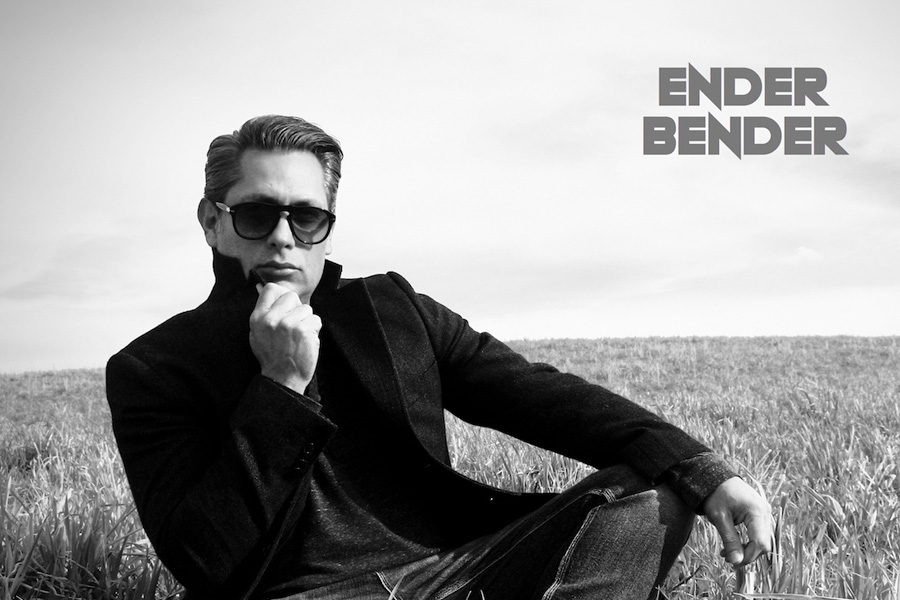 Premiere: LA-Rome project Ender Bender shows times are a'changing on 'New Era' EP - Altvenger ...