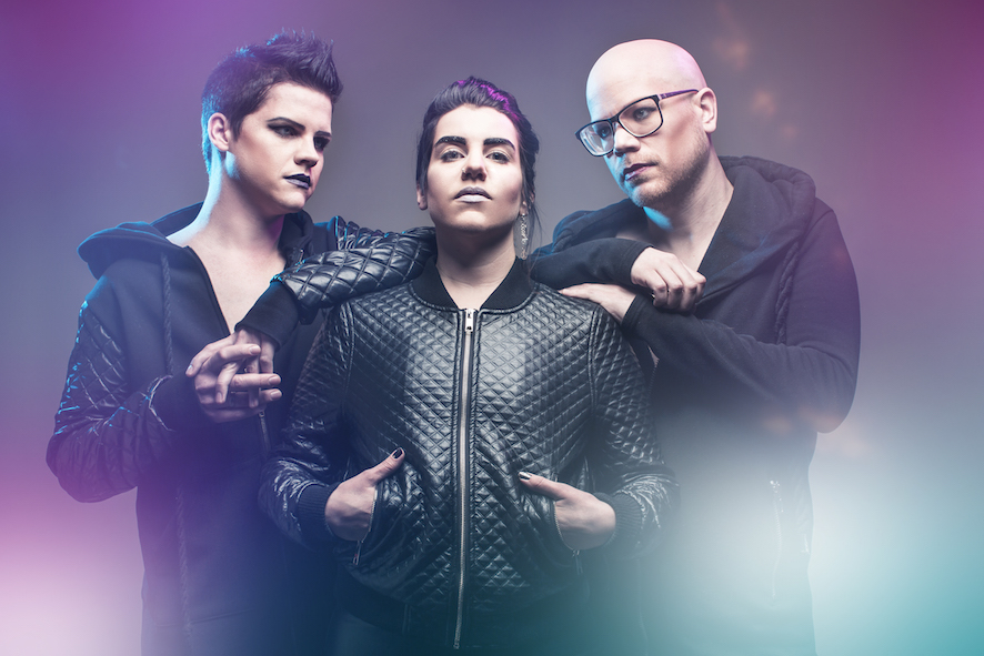 Debut by synth pop band Me The Tiger again available. - Altvenger Magazine